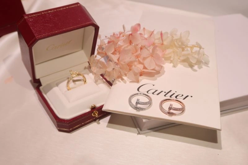 Top mirror Cartier Rings