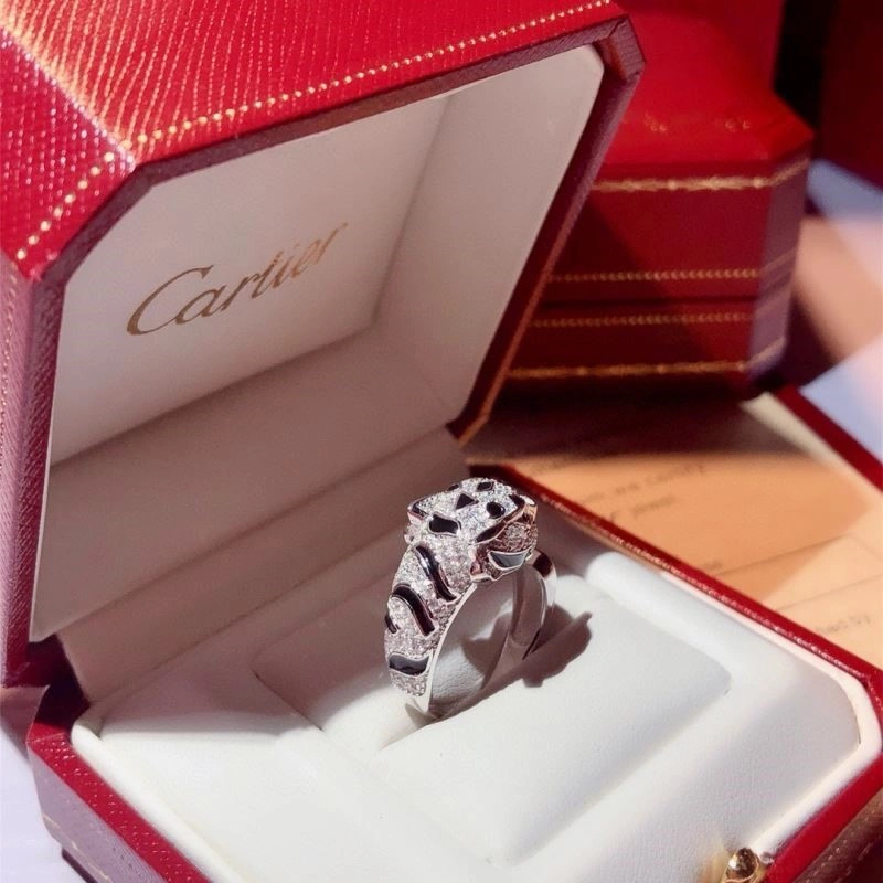 Indistinguishable Cartier Rings