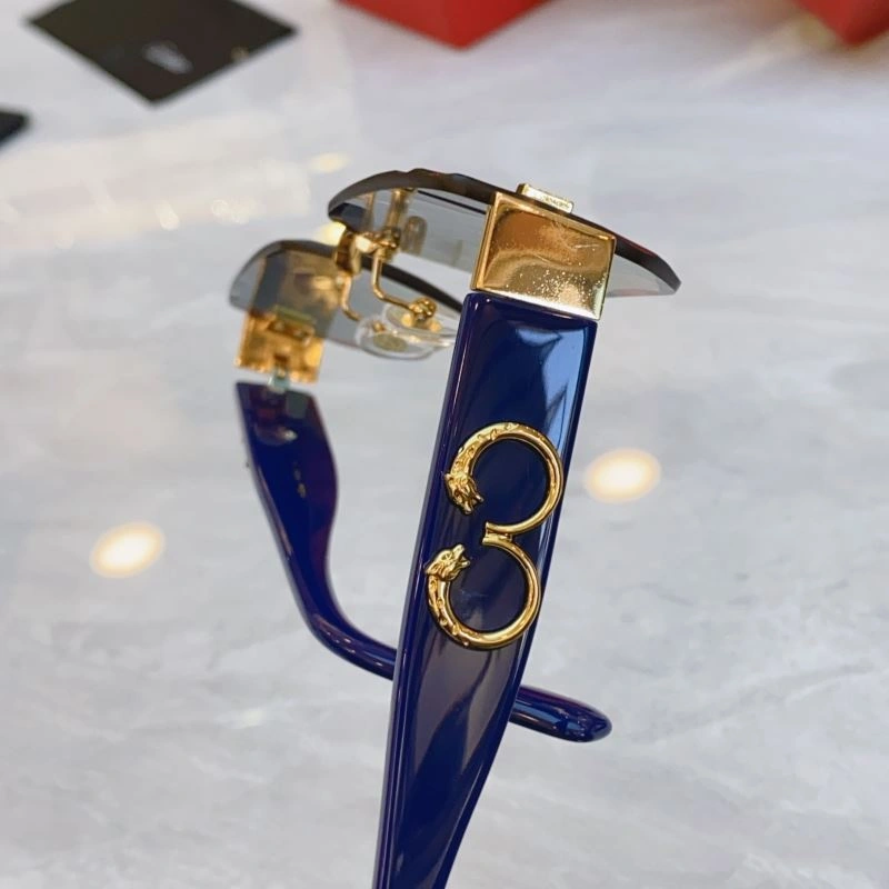 Top mirror Cartier Sunglasses