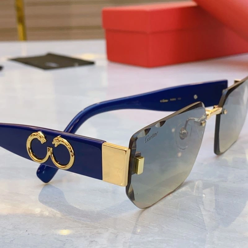 Top mirror Cartier Sunglasses