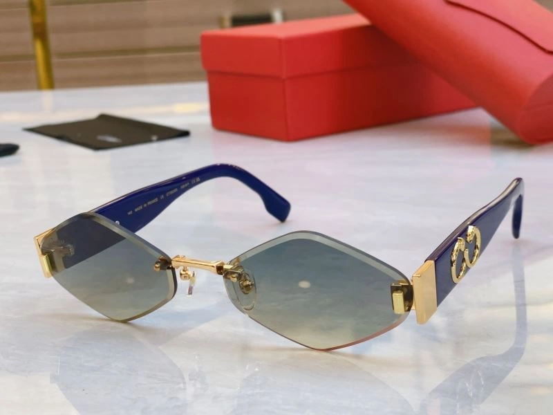 Accurate model Cartier Sunglasses