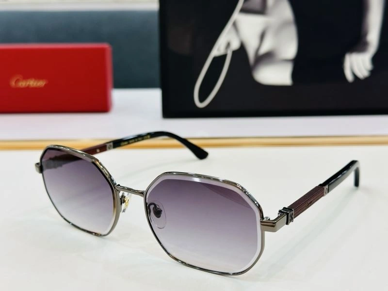 Low-cost Cartier Sunglasses