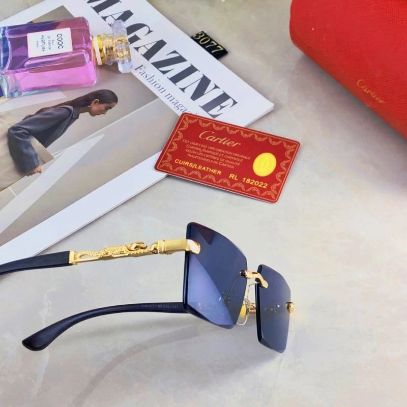 Top mirror Cartier Sunglasses