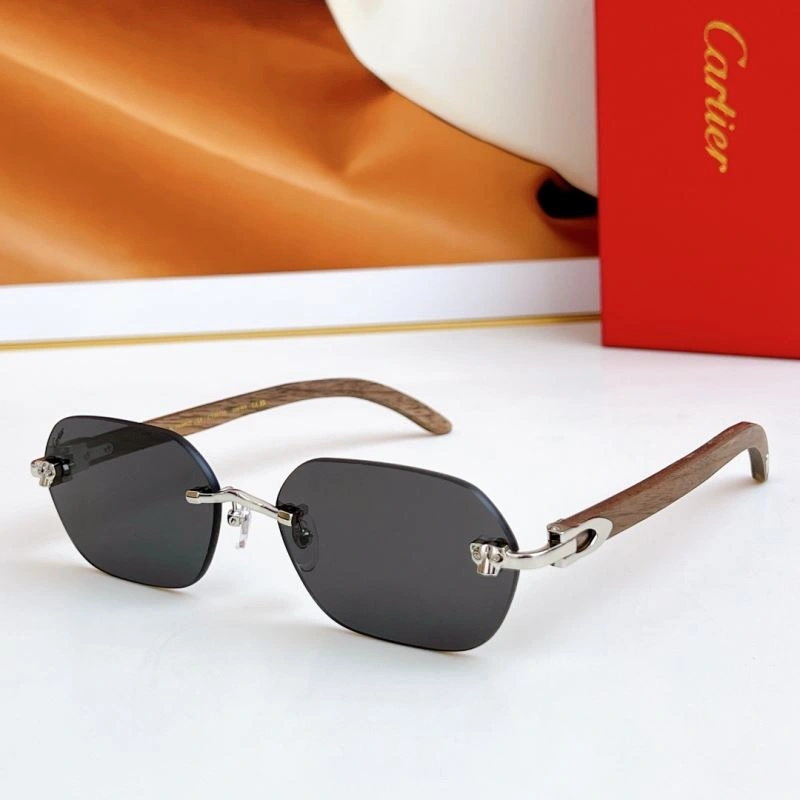 Accurate model Cartier Sunglasses