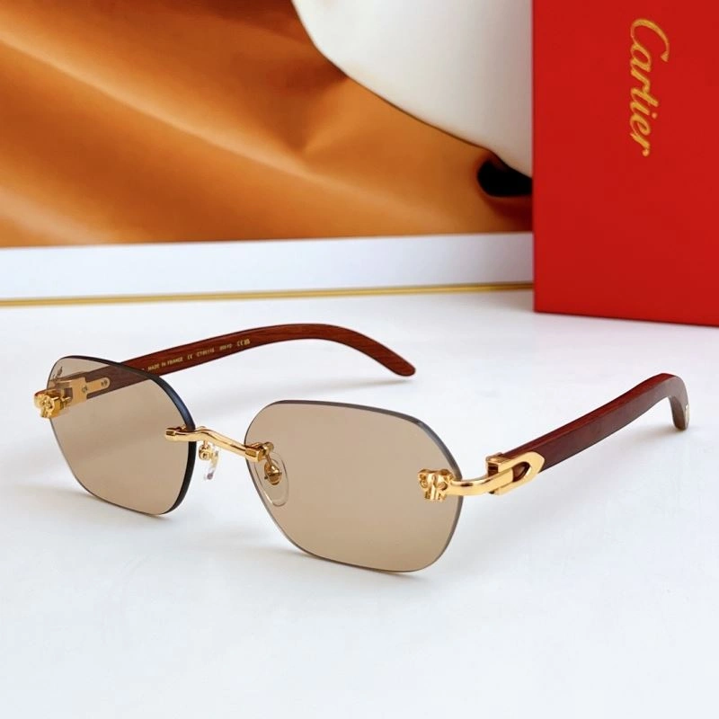 Accurate model Cartier Sunglasses