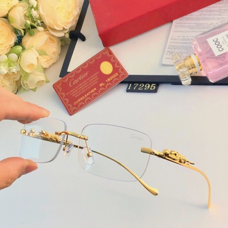 Accurate model Cartier Sunglasses
