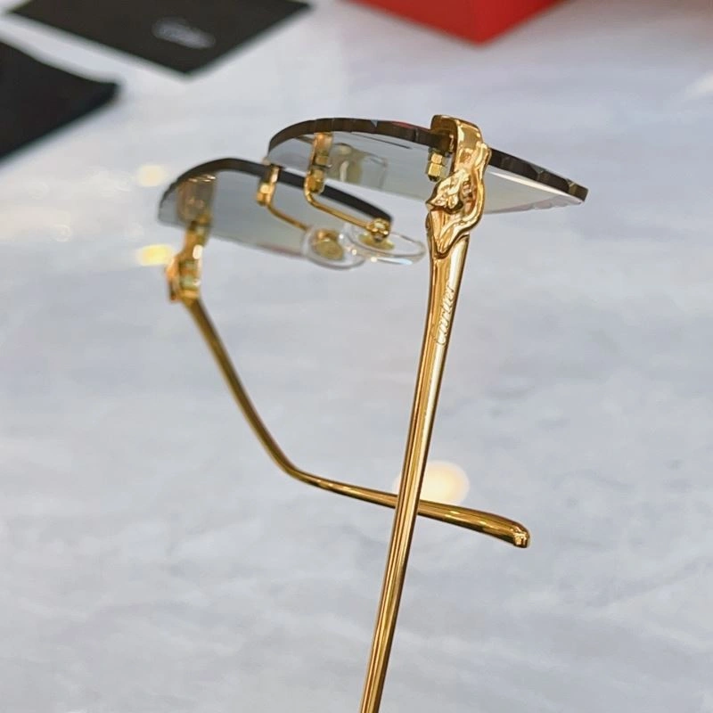 Low-cost Cartier Sunglasses