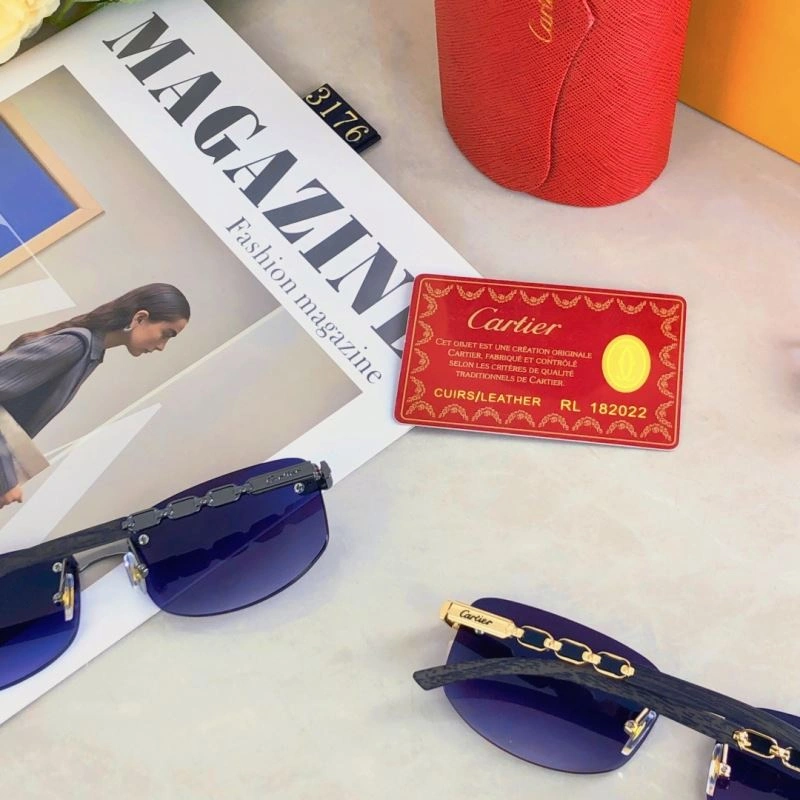 Top mirror Cartier Sunglasses
