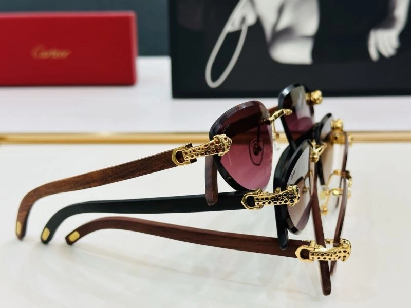 Low-cost Cartier Sunglasses