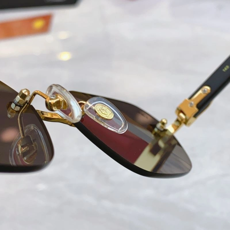 Top mirror Cartier Sunglasses