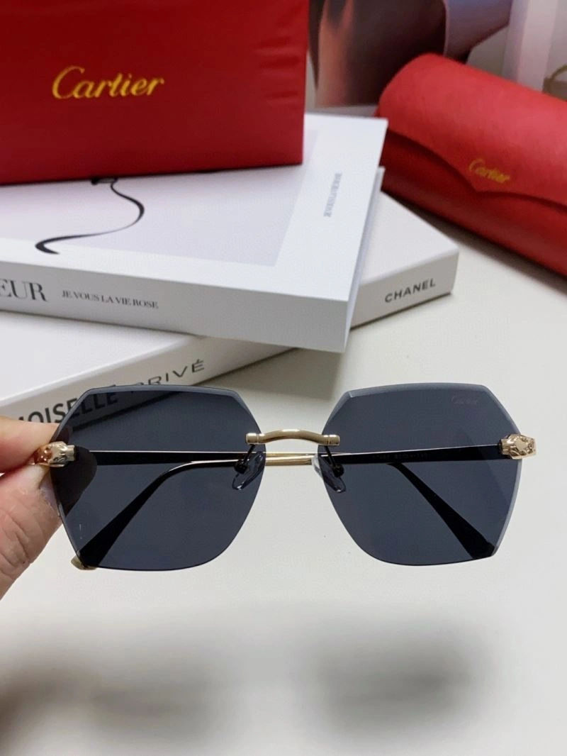 Top mirror Cartier Sunglasses