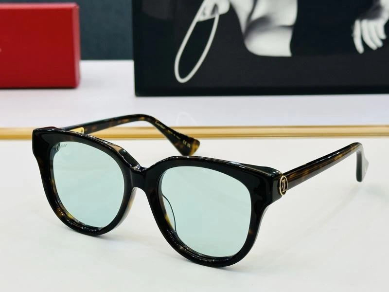 Top mirror Cartier Sunglasses