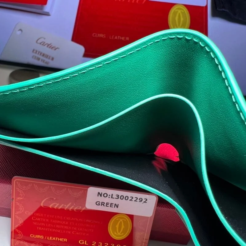 Indistinguishable Cartier Wallets Purse