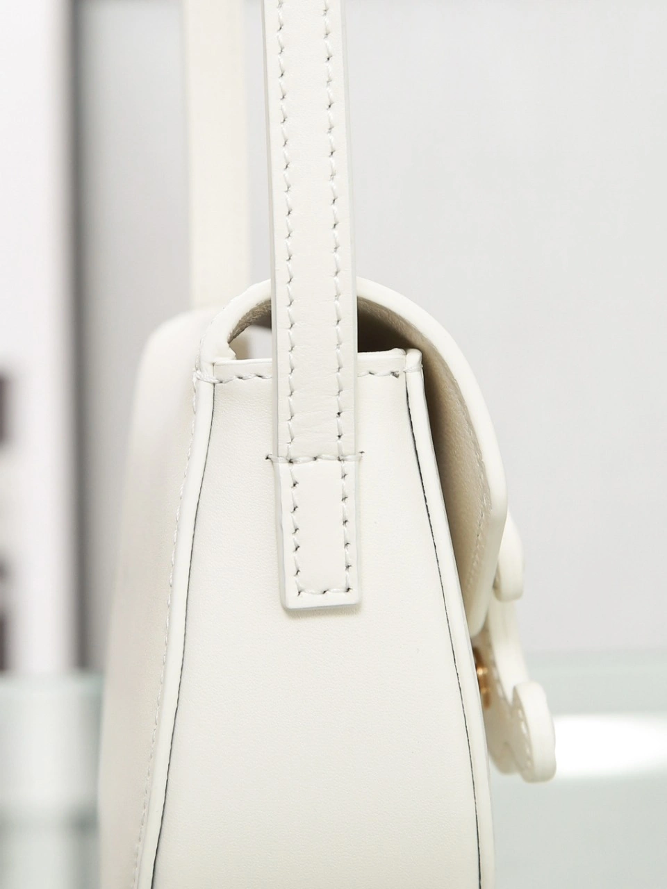 Factory-made Celine Besace Bags