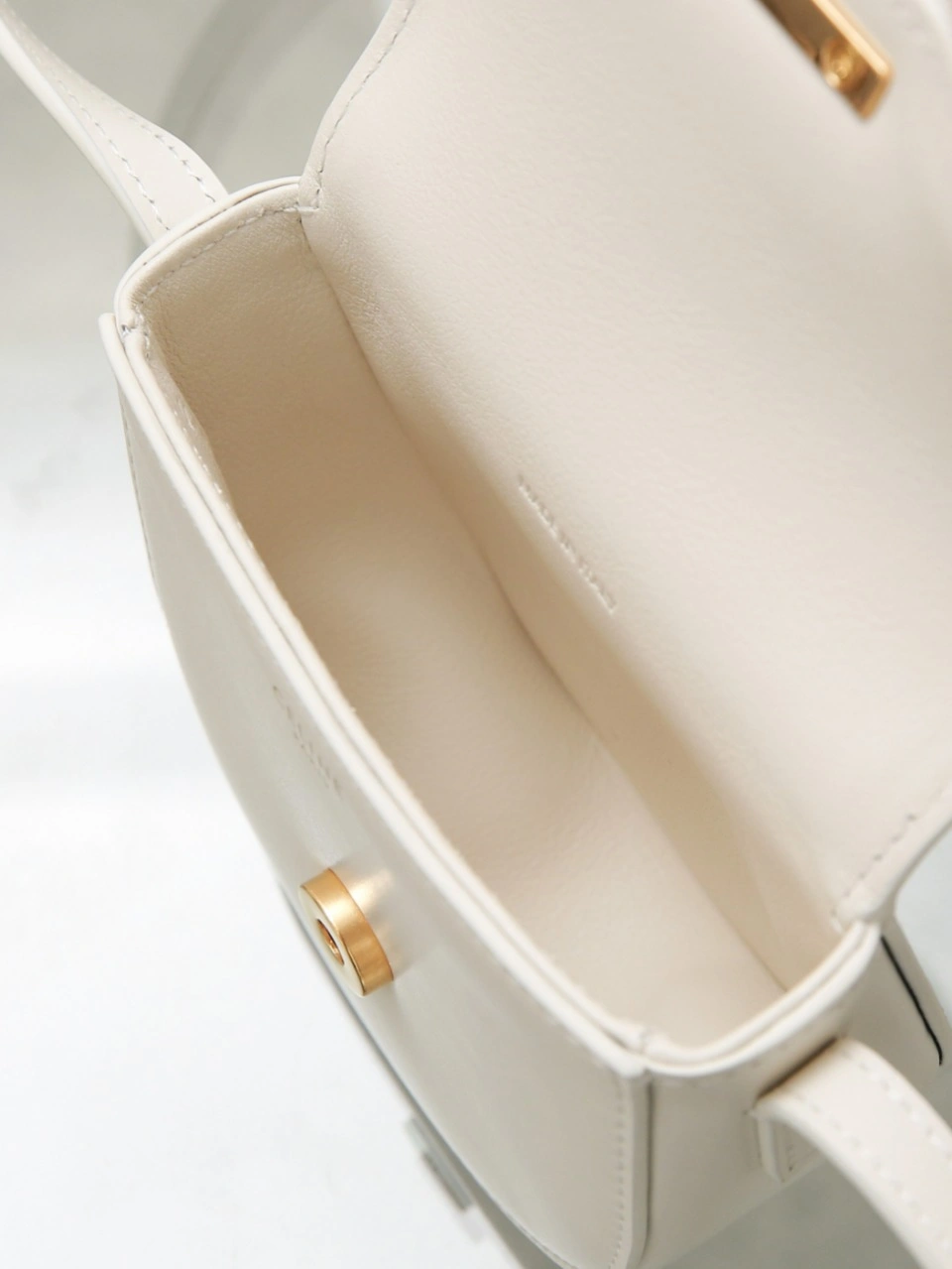 Factory-made Celine Besace Bags