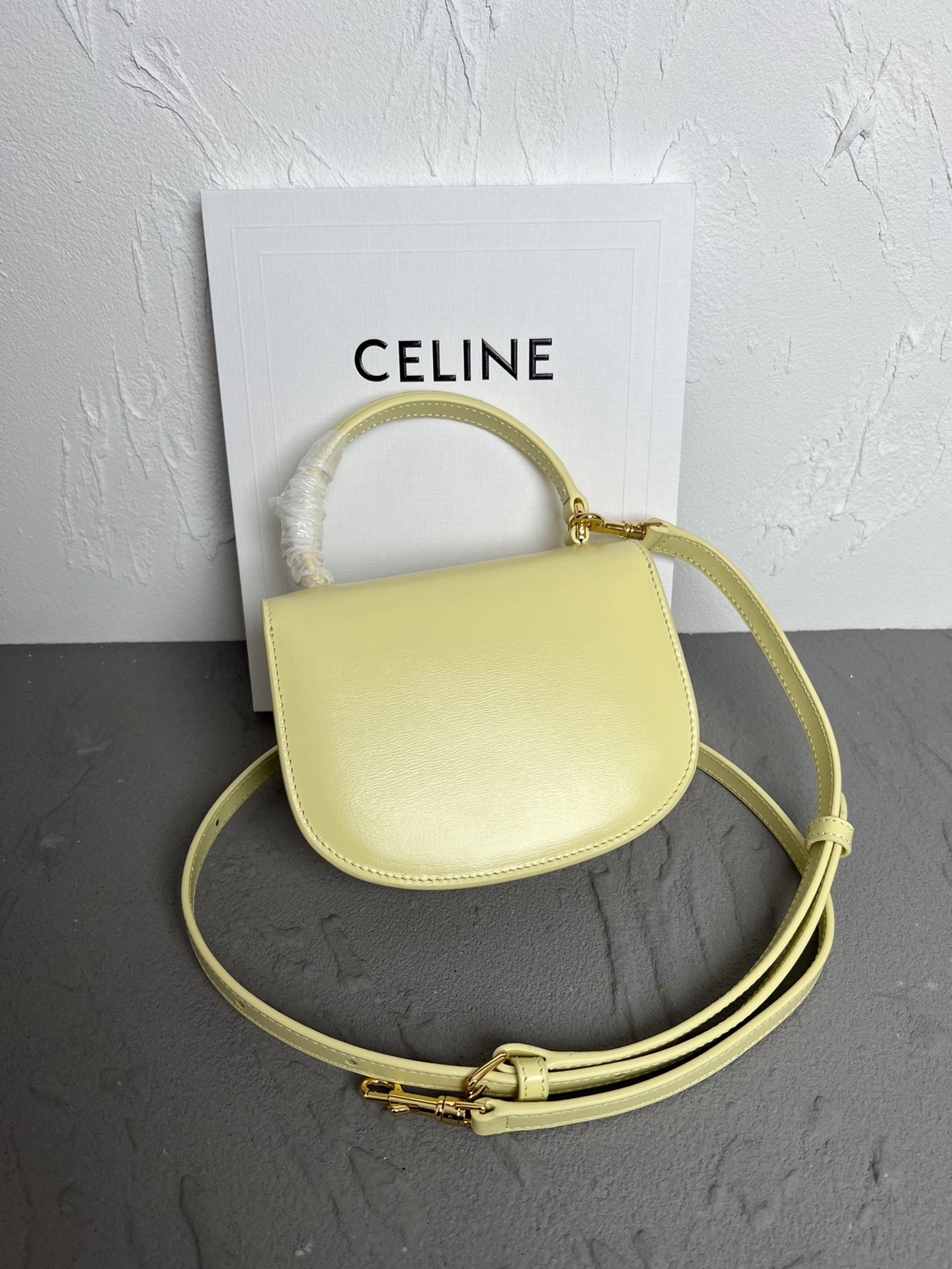 Bargain Celine Besace Bags