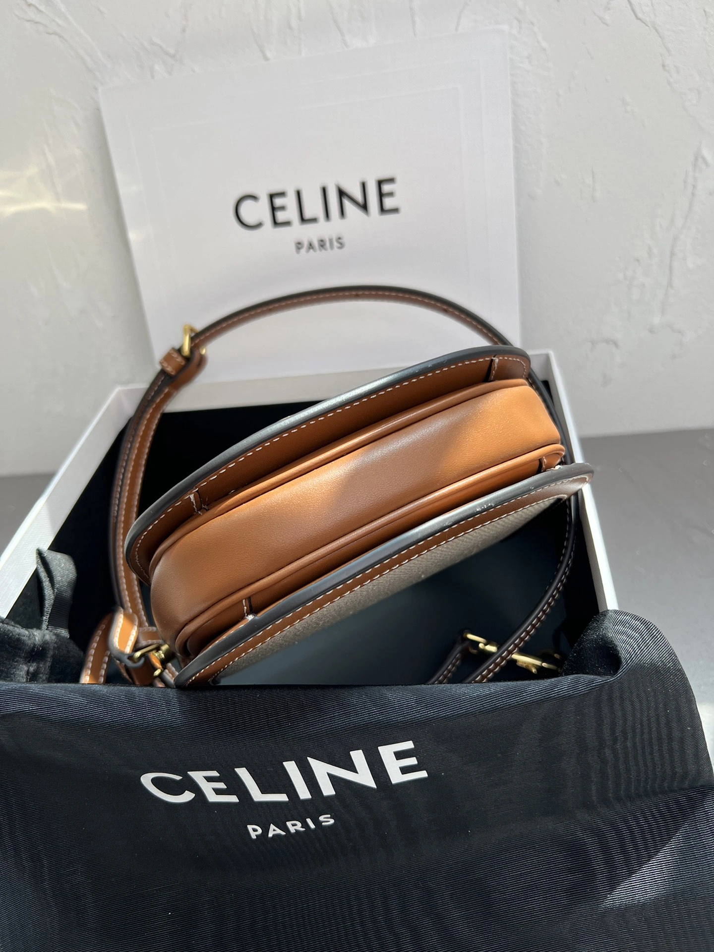 Economical Celine Besace Bags