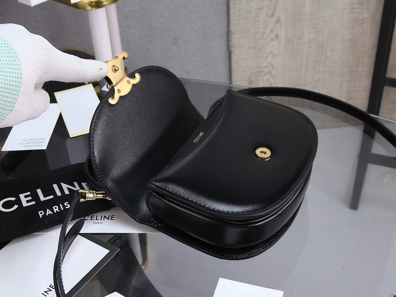 Top mirror Celine Besace Bags