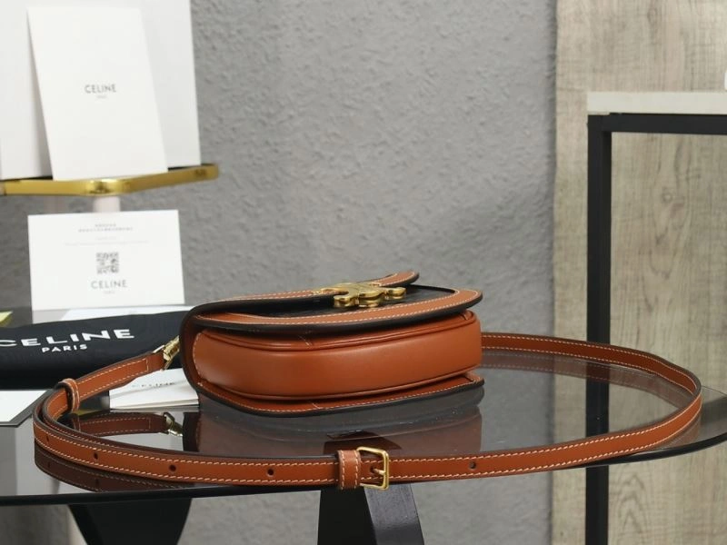 Low-cost Celine Besace Bags