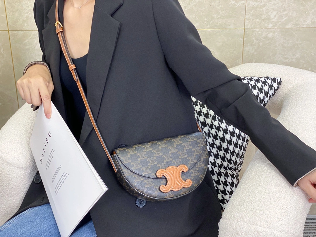 Affordable Celine Besace Bags