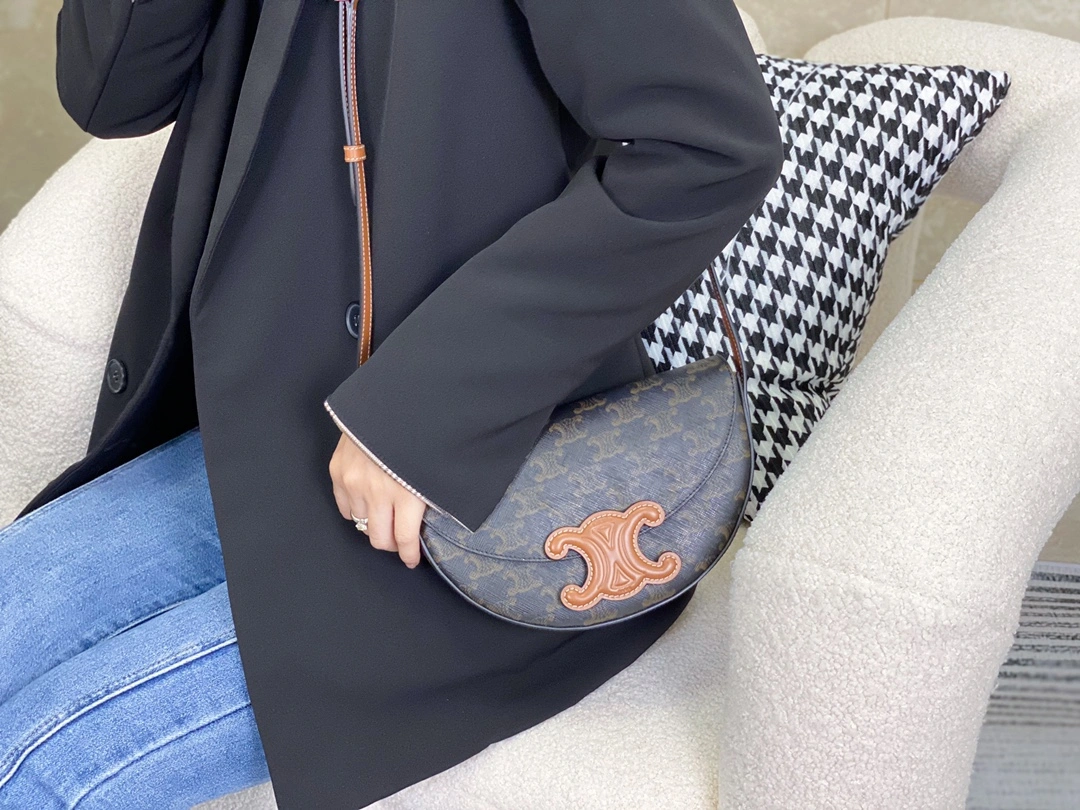 Affordable Celine Besace Bags