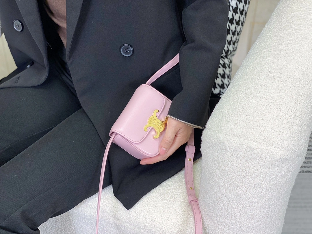 Top mirror Celine Besace Bags