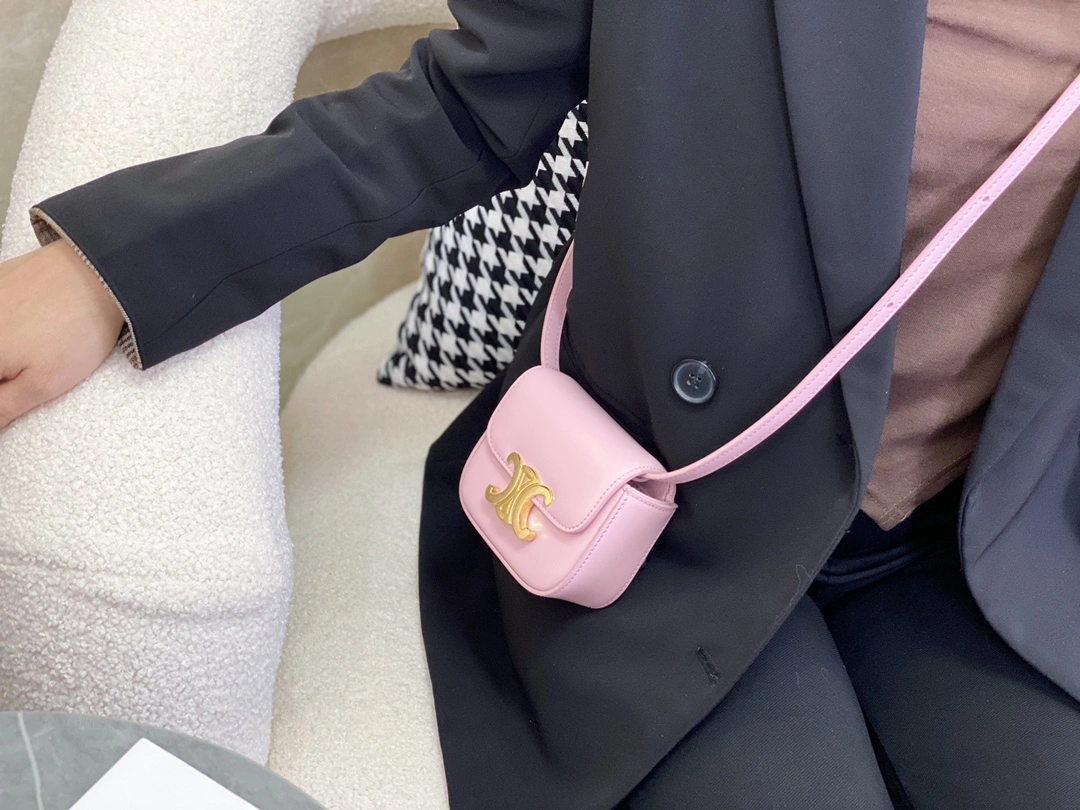 Top mirror Celine Besace Bags
