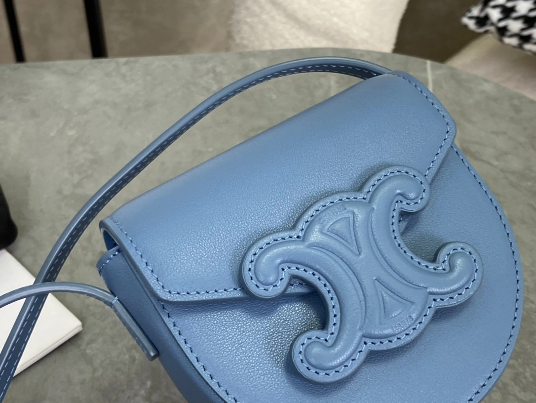 Top mirror Celine Besace Bags
