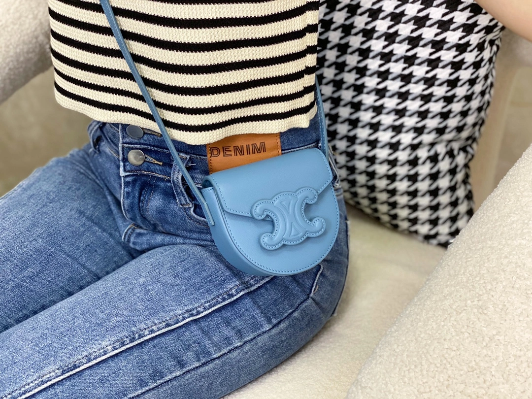 Top mirror Celine Besace Bags