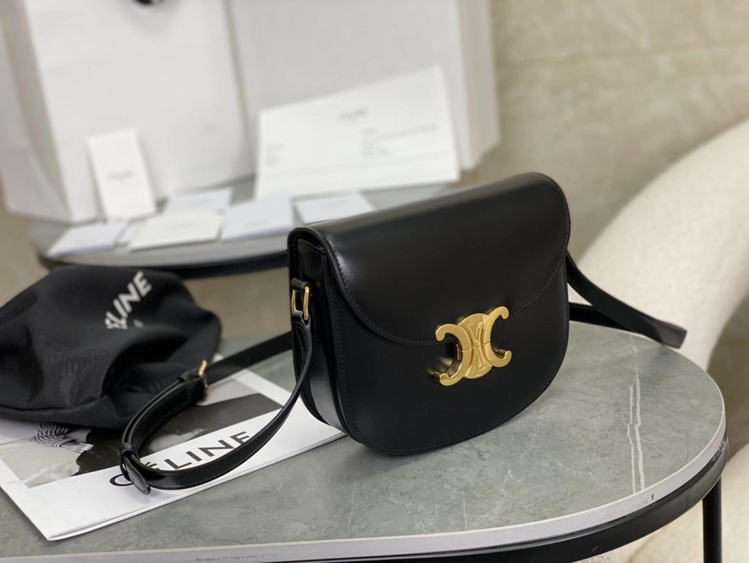 Factory-made Celine Besace Bags