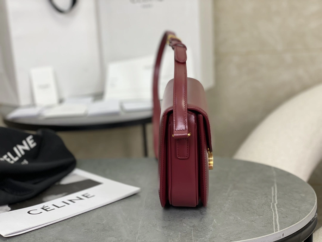 Cut-rate Celine Besace Bags