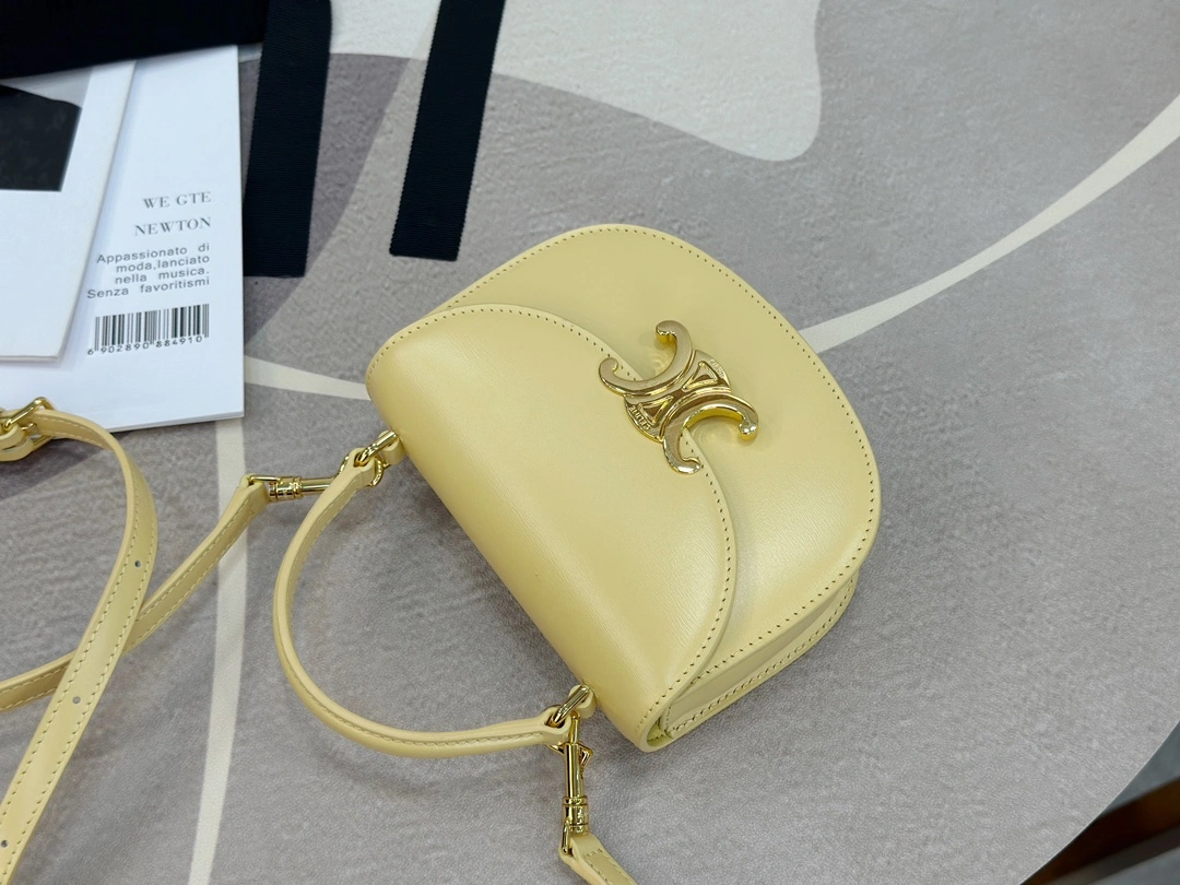 Factory-made Celine Besace Bags