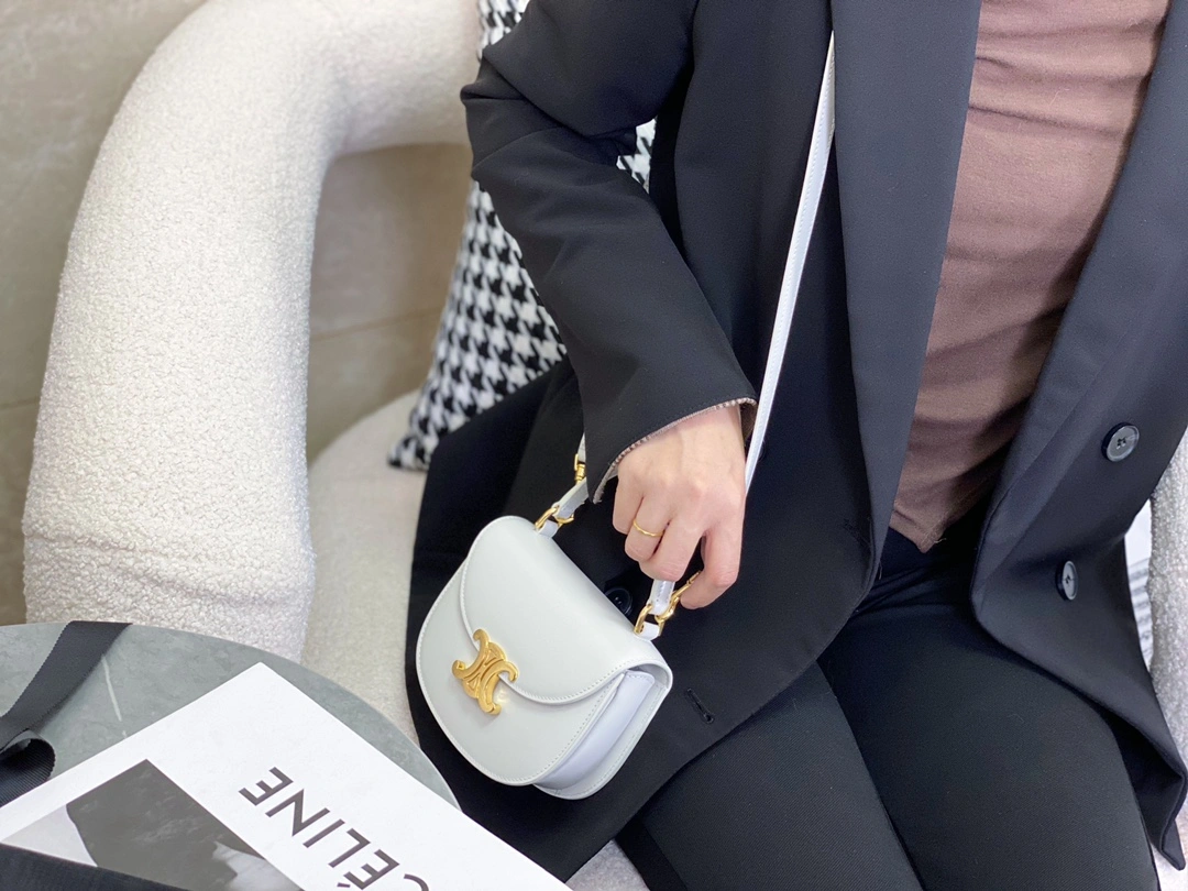 Brand-original Celine Besace Bags
