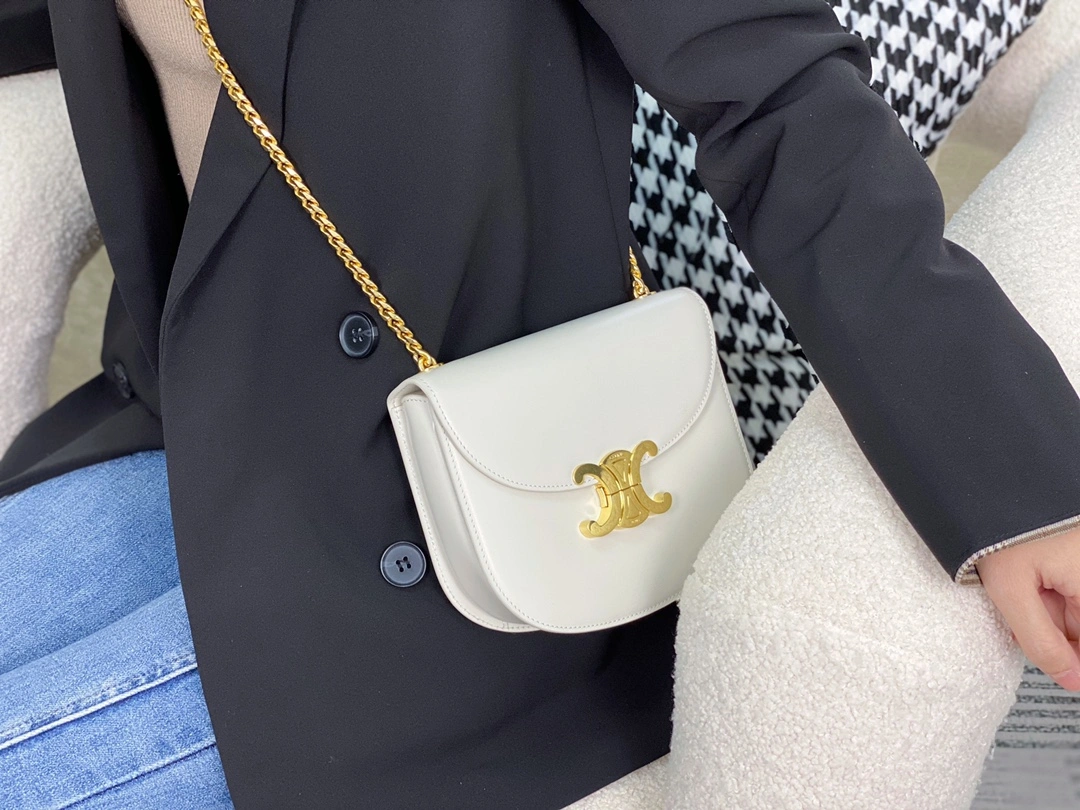 Factory-made Celine Besace Bags