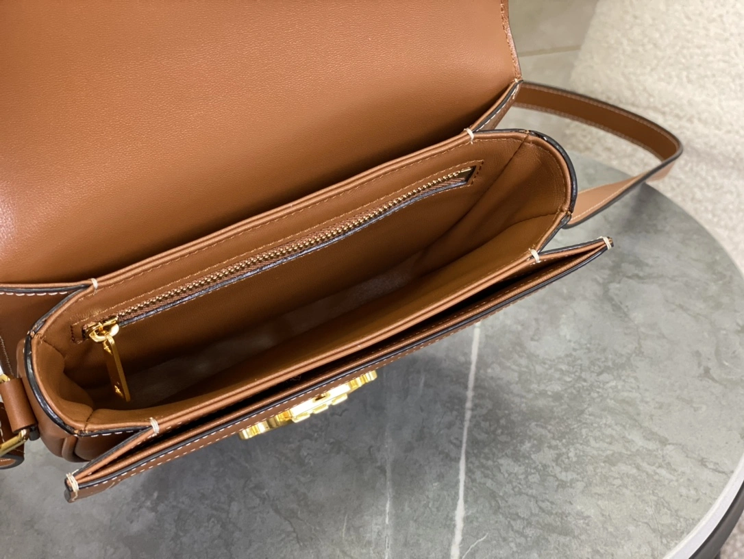 Reasonably priced Celine Besace Bags