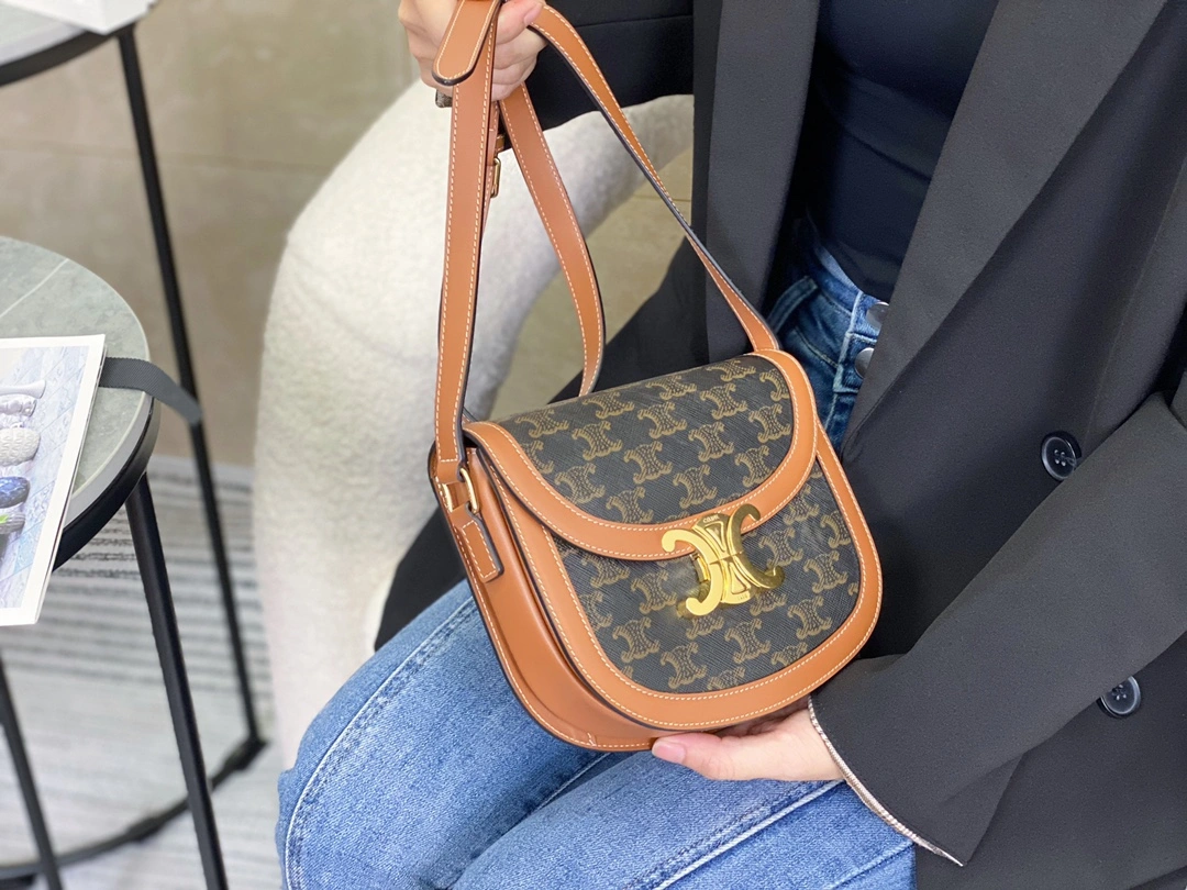 Reasonably priced Celine Besace Bags