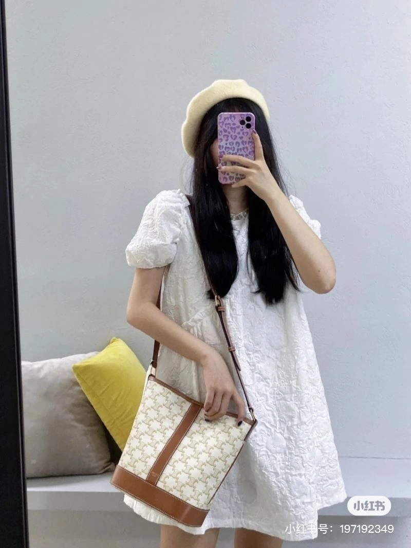 Bargain Celine Bucket Bags