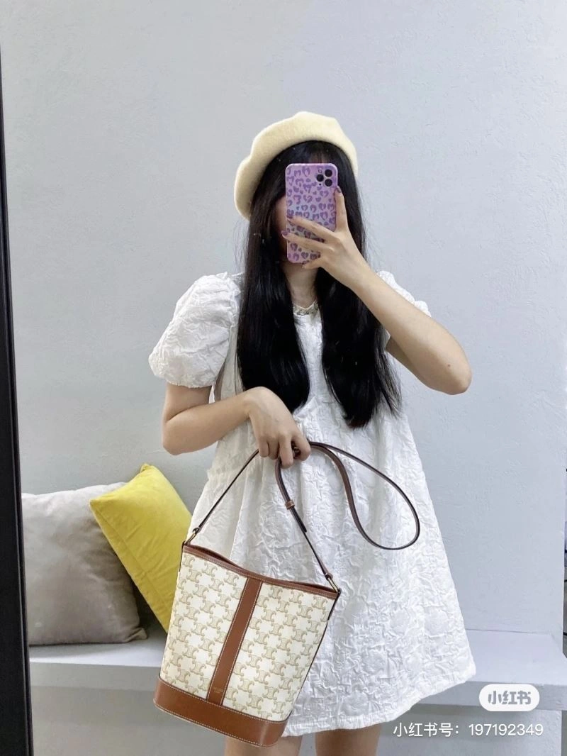 Bargain Celine Bucket Bags