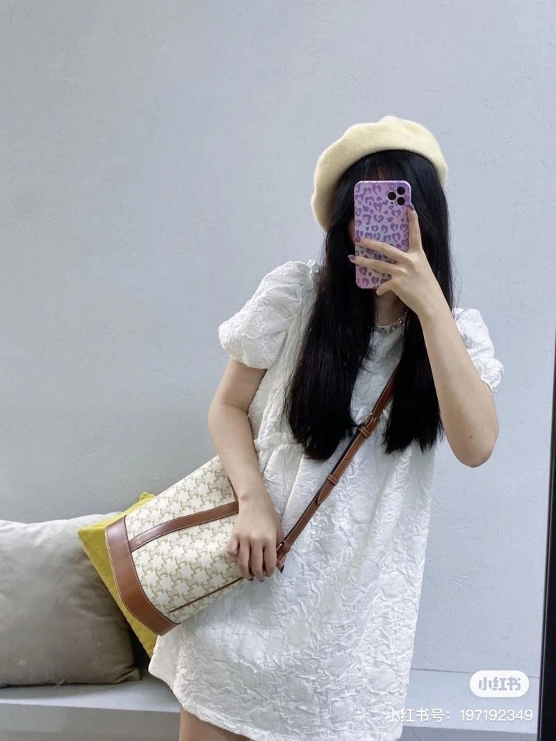 Bargain Celine Bucket Bags