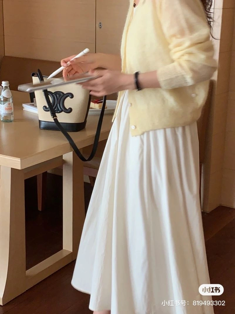 Low-cost Celine Bucket Bags