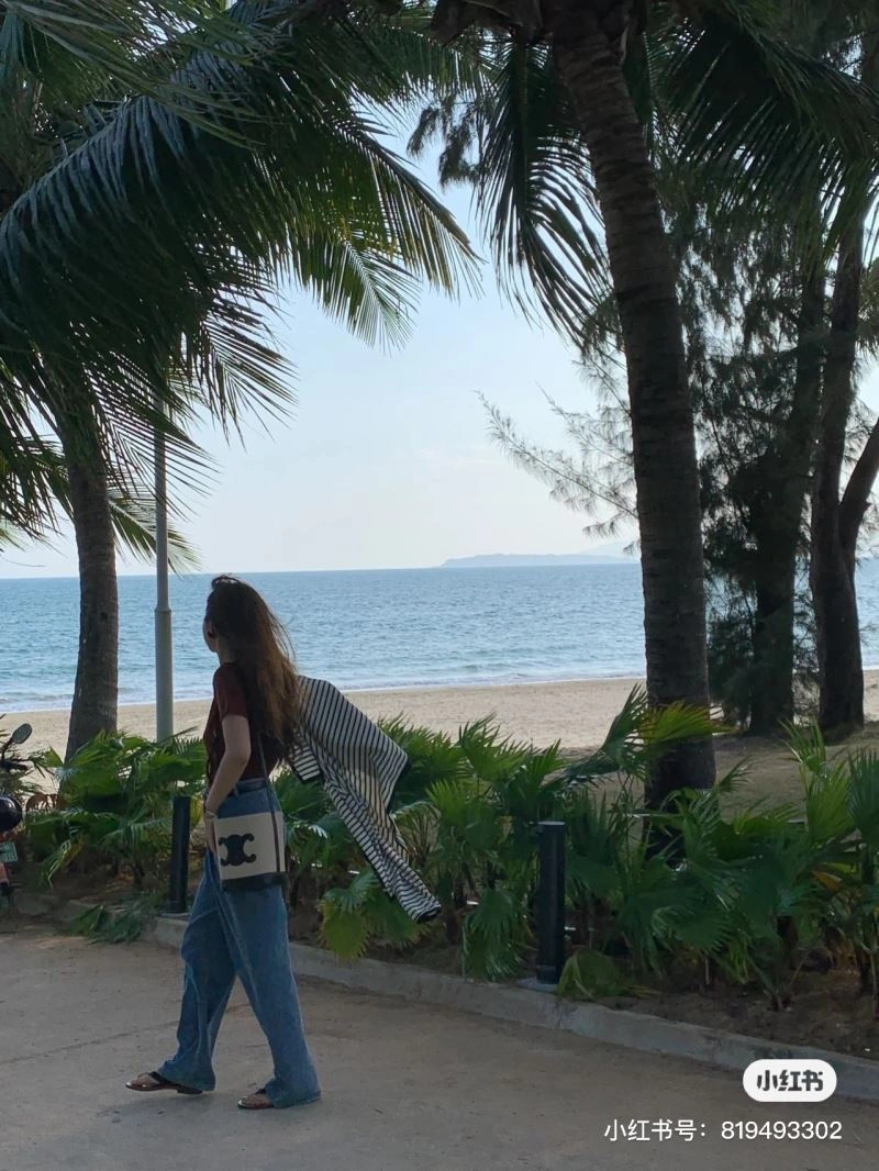 Low-cost Celine Bucket Bags