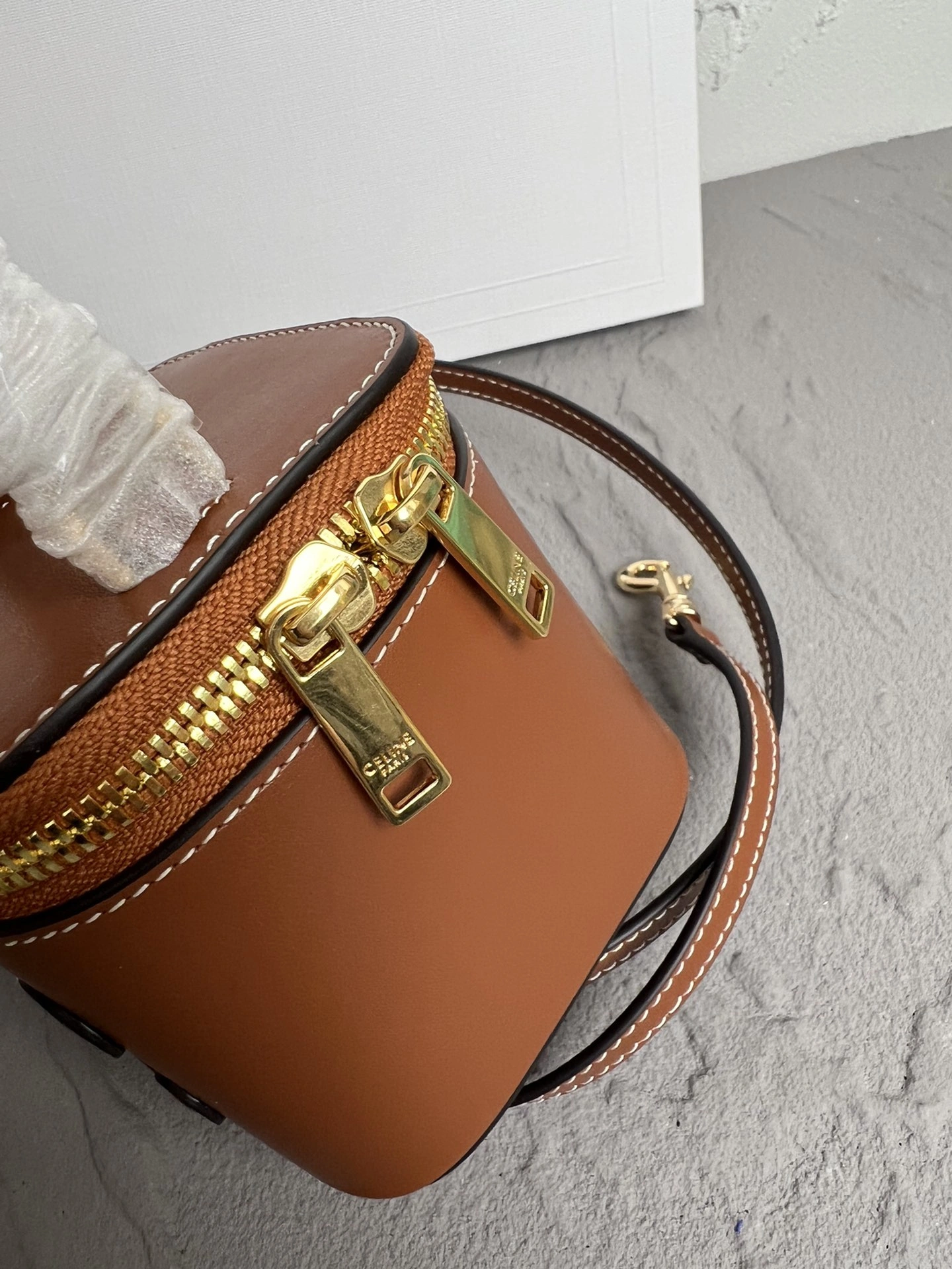 Inexpensive Celine Bucket Bags