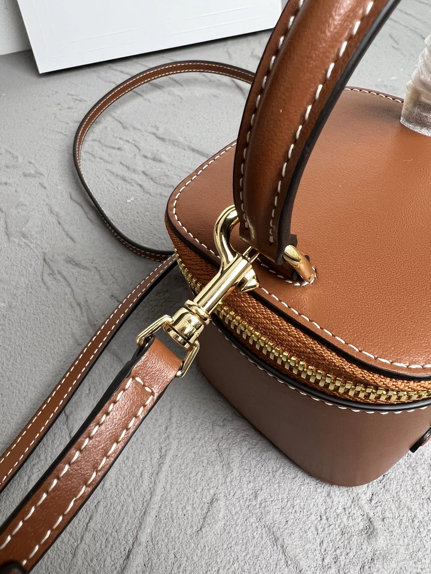 Inexpensive Celine Bucket Bags