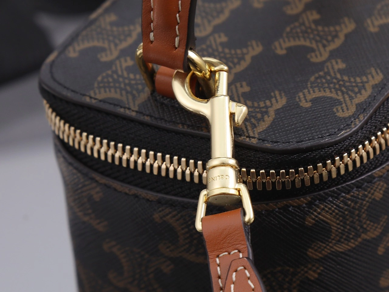 Official Celine Bucket Bags