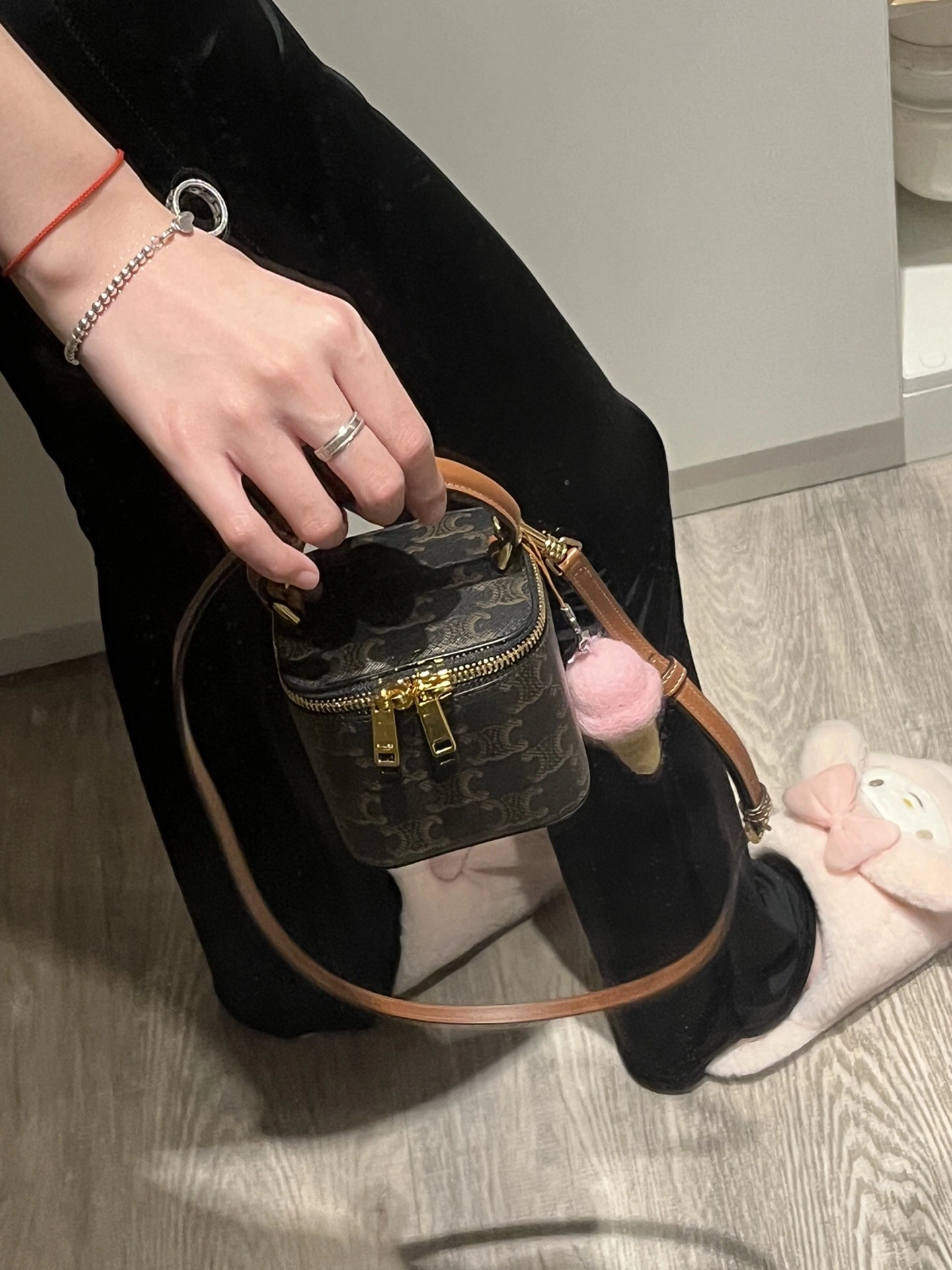 Official Celine Bucket Bags