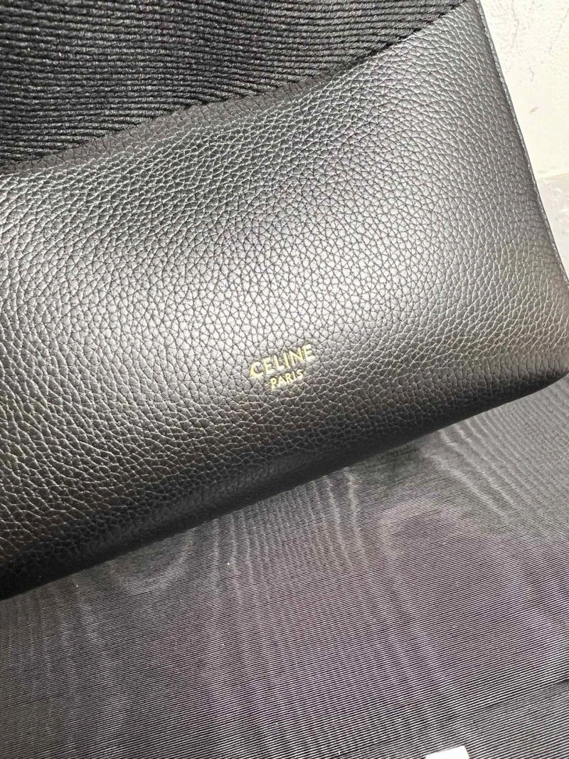 Accurate model Celine Bucket Bags
