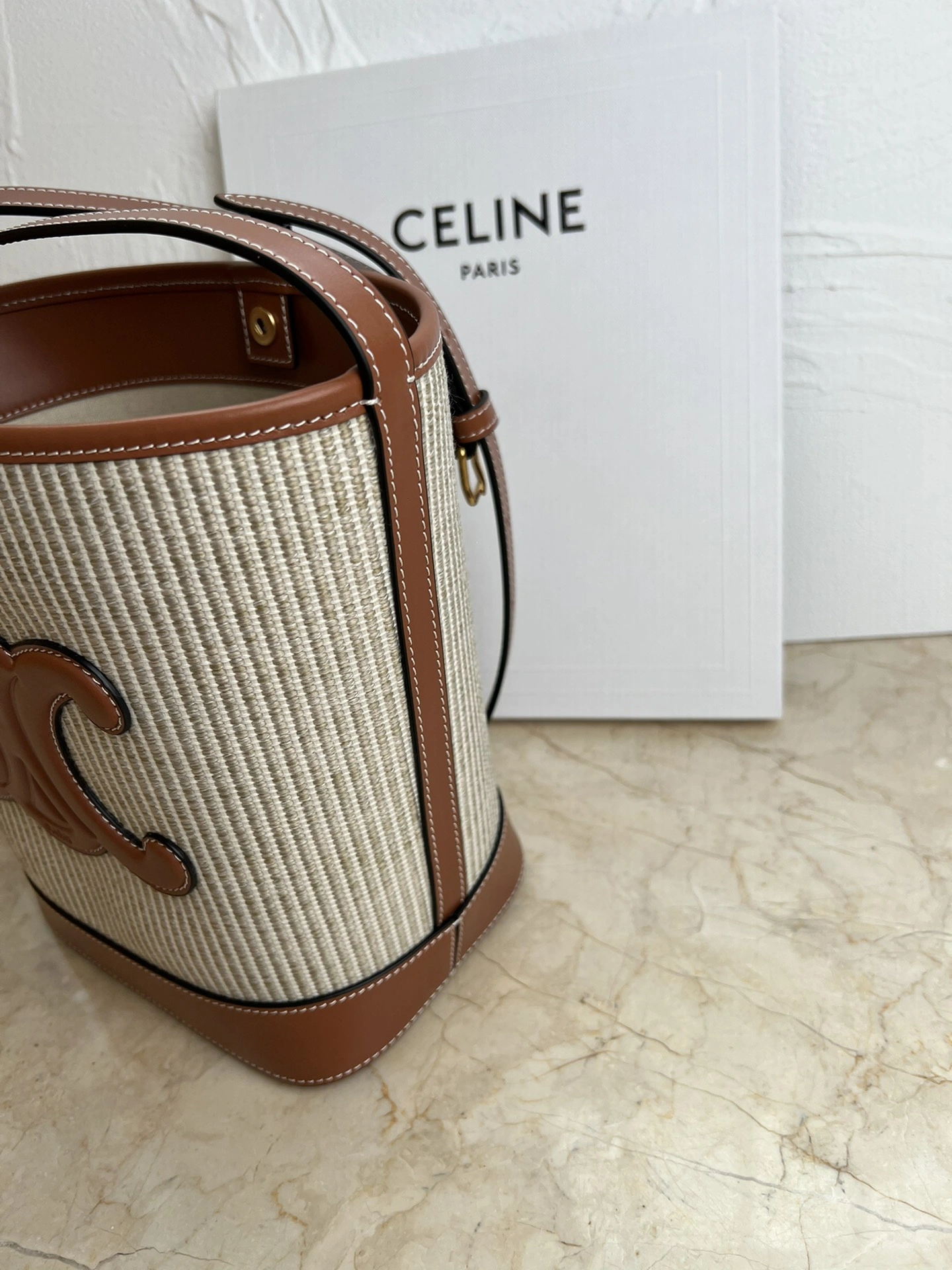 Accurate model Celine Bucket Bags