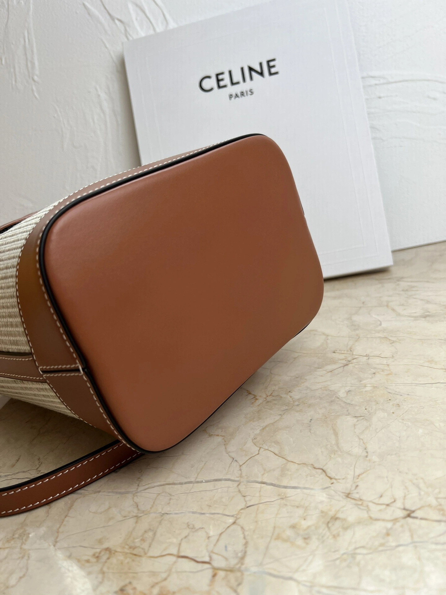 Accurate model Celine Bucket Bags