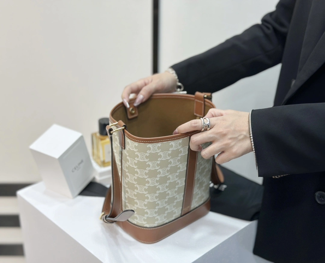 Reasonably priced Celine Bucket Bags