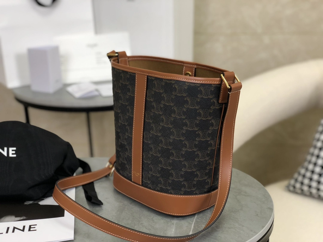 Low-cost Celine Bucket Bags
